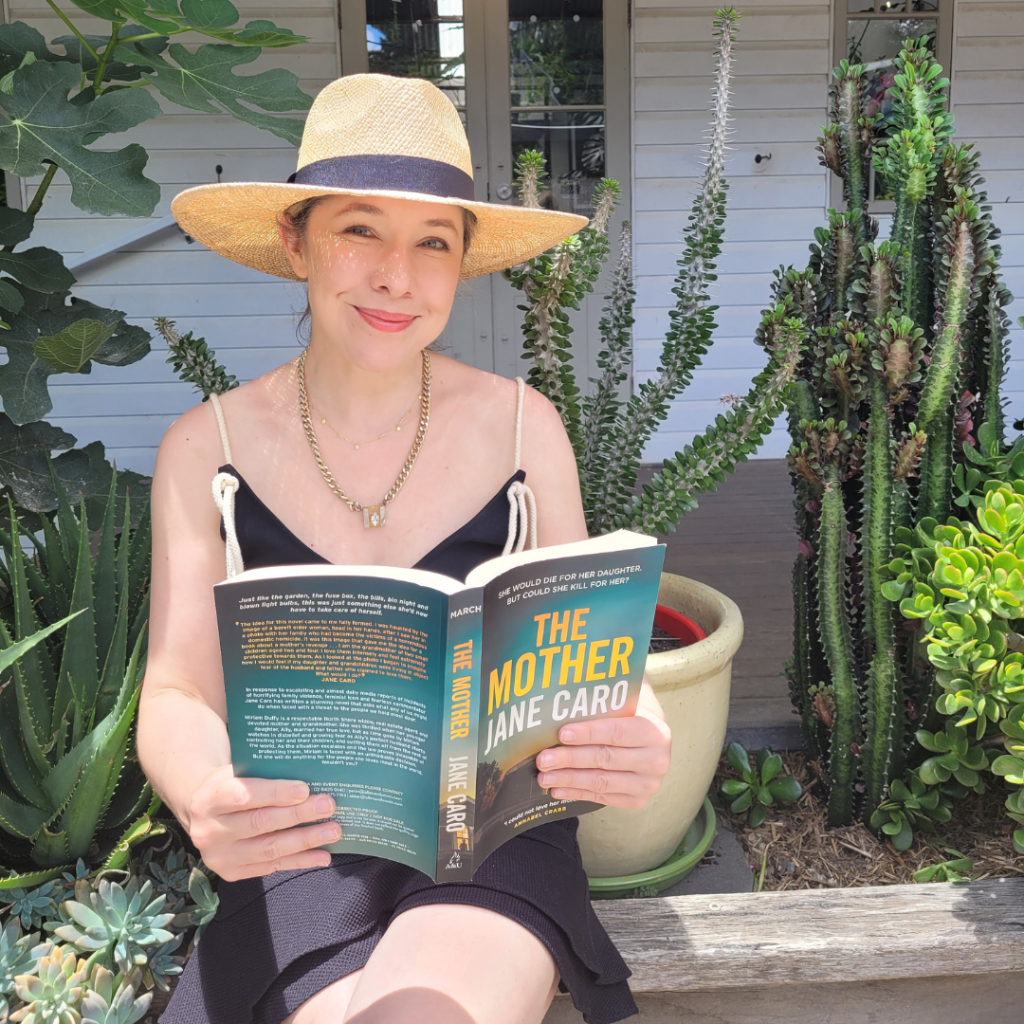 Well-known identities celebrating Australian Reading Hour - Australia Reads