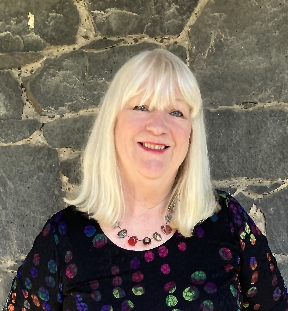 Meredith Costain | Author | Australia Reads